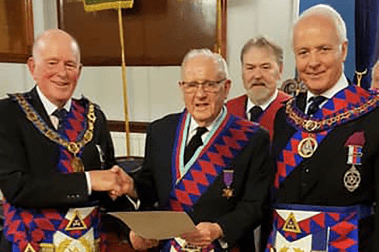 E.Comp. Gwylim Ellis Evans Receives 50-yrs Honour - North Wales Freemasons